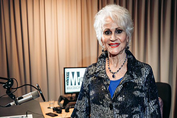 LaDonna Osborn - Maasbach Radio