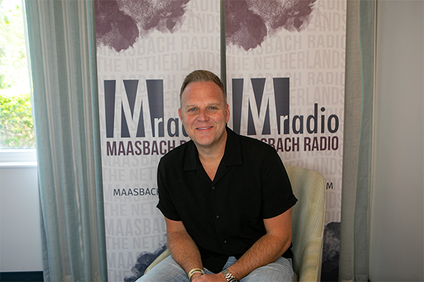 Matthew West - Maasbach Radio